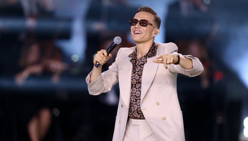 Łukasz "Mrozu" Mróz miał wypadek. Muzyk musiał odwołać trasę koncertową ...