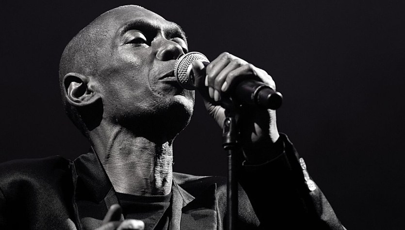 Maxi Jazz, wokalista Faithless, zmarł dzień przed Wigilią. Miał 65 lat ...