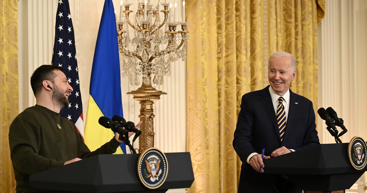 Usa Joe Biden Podpisał Ustawę Budżetową Ogromna Pomoc Dla Ukrainy
