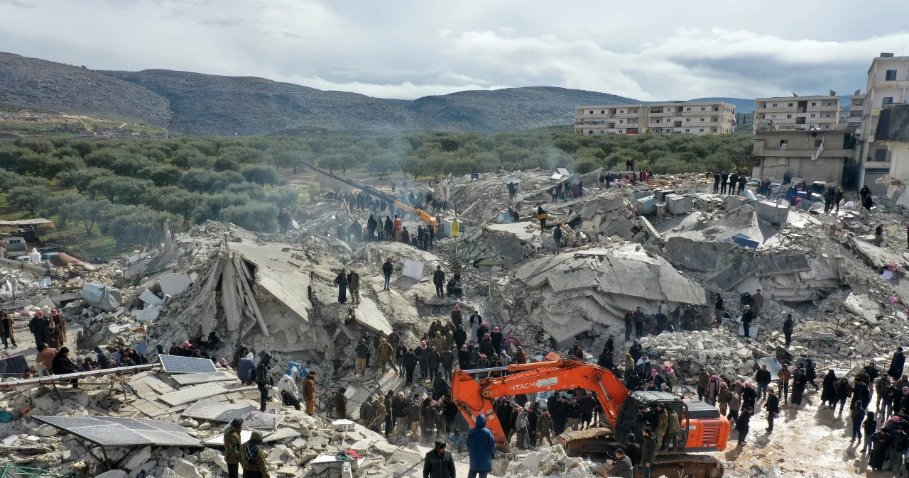 Trzęsienie ziemi w Turcji i Syrii. Ponad 11 tys. ofiar - Wydarzenia w INTERIA.PL
