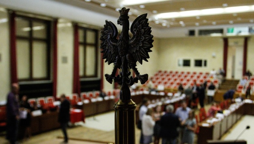 Afera śmieciowa. Odbędzie się nadzwyczajna sesja Rady Warszawy ... Afera śmieciowa. Odbędzie się nadzwyczajna sesja Rady Warszawy ...