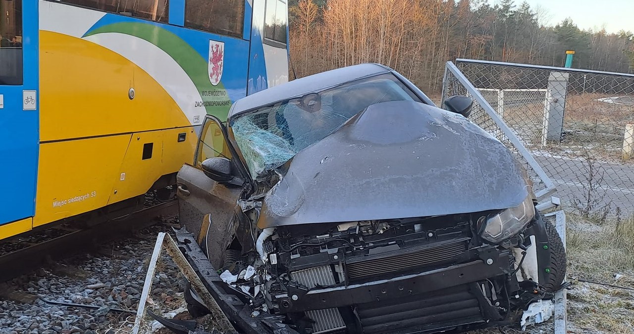 Zachodniopomorskie: Wypadek na przejeździe kolejowym. Dwie osoby ranne, w tym dziecko ...
