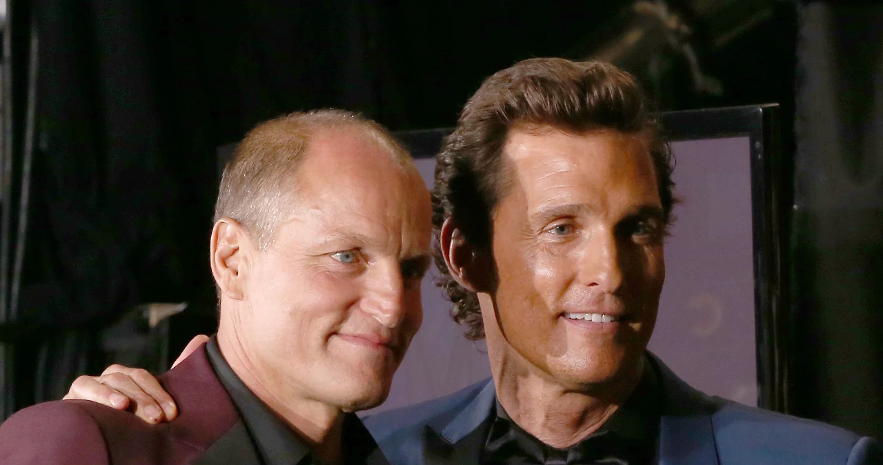 Harrelson i McConaughey znowu razem. W nowym serialu zagrają samych ...