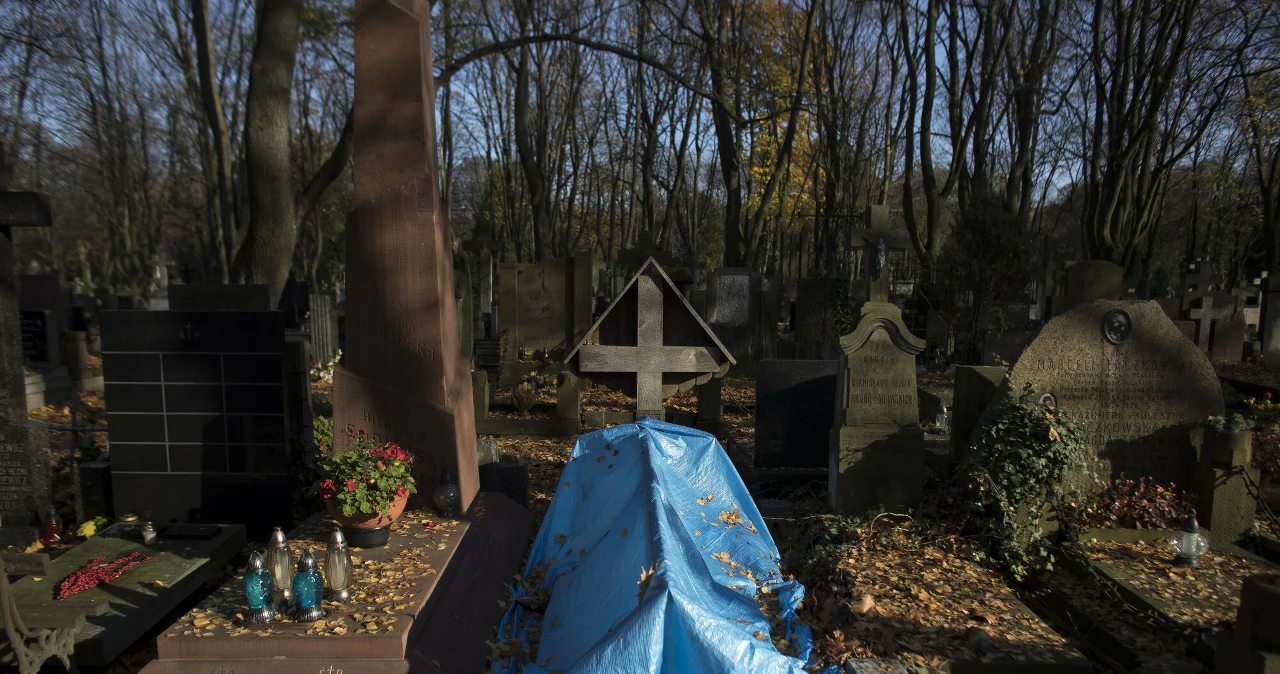 Likwidacja grobu: Po ilu latach? Co się stanie ze szczątkami ...