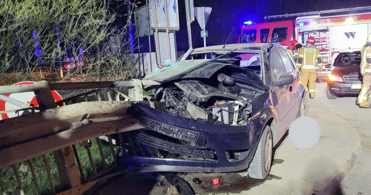 Śląskie: Wypadek w Węgierskiej Górce. Cztery osoby ciężko ranne - Wydarzenia w INTERIA.PL