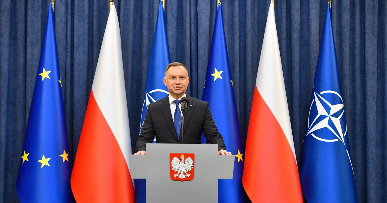 Lex Tusk. Oświadczenie prezydenta Andrzeja Dudy - Wydarzenia w INTERIA.PL