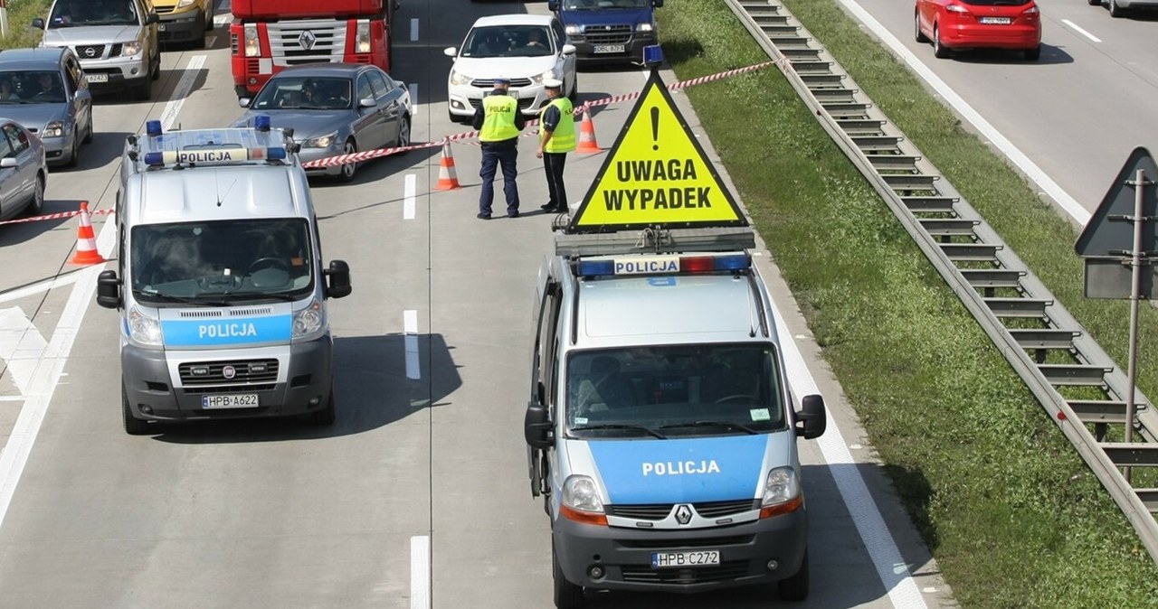 Karambol na autostradzie A4 na Dolnym Śląsku. Zderzyło się pięć ciężarówek - Wydarzenia w INTERIA.PL