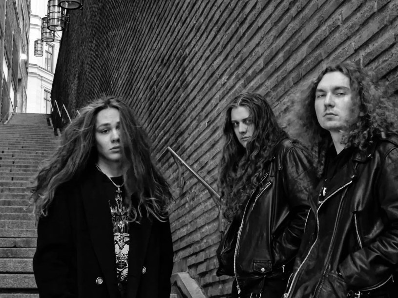 Xorsist: Posłuchaj singla z nowej płyty "At The Somber Steps To ...