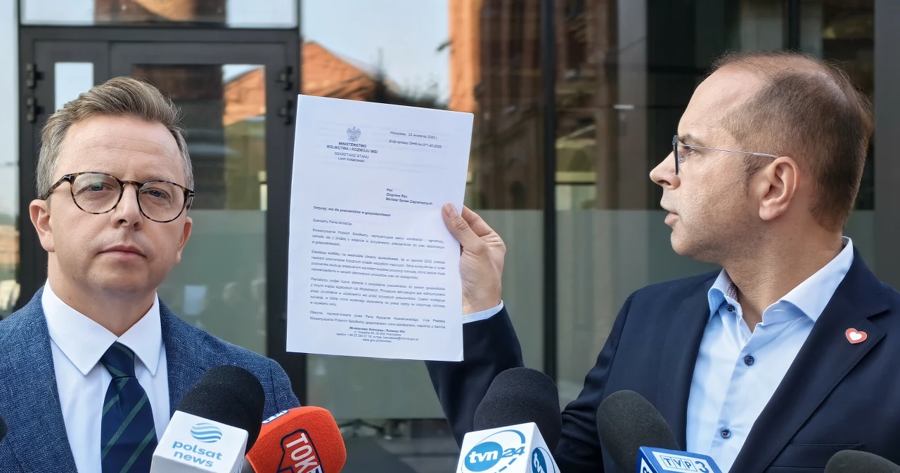 Afera wizowa. Posłowie PO dotarli do nowych dokumentów - Wydarzenia w INTERIA.PL