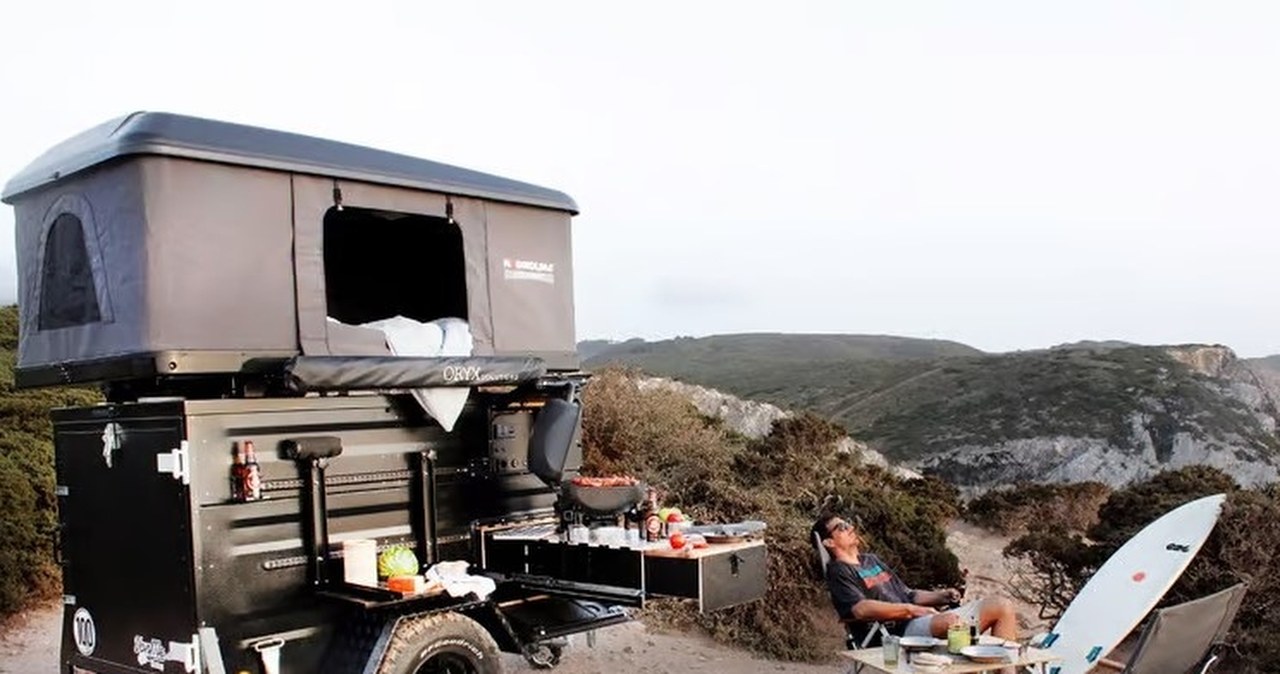 Przyczepa kampingowa dla singla lub singielki. Bobo ma wszystko, co ...