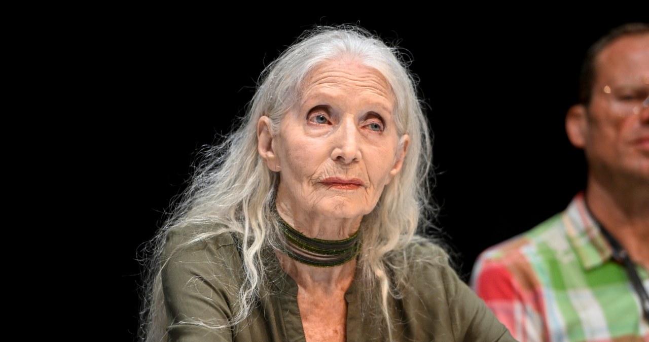 Helena Norowicz debiutuje w wieku 88 lat. "Czas nie istnieje" - Muzyka ...