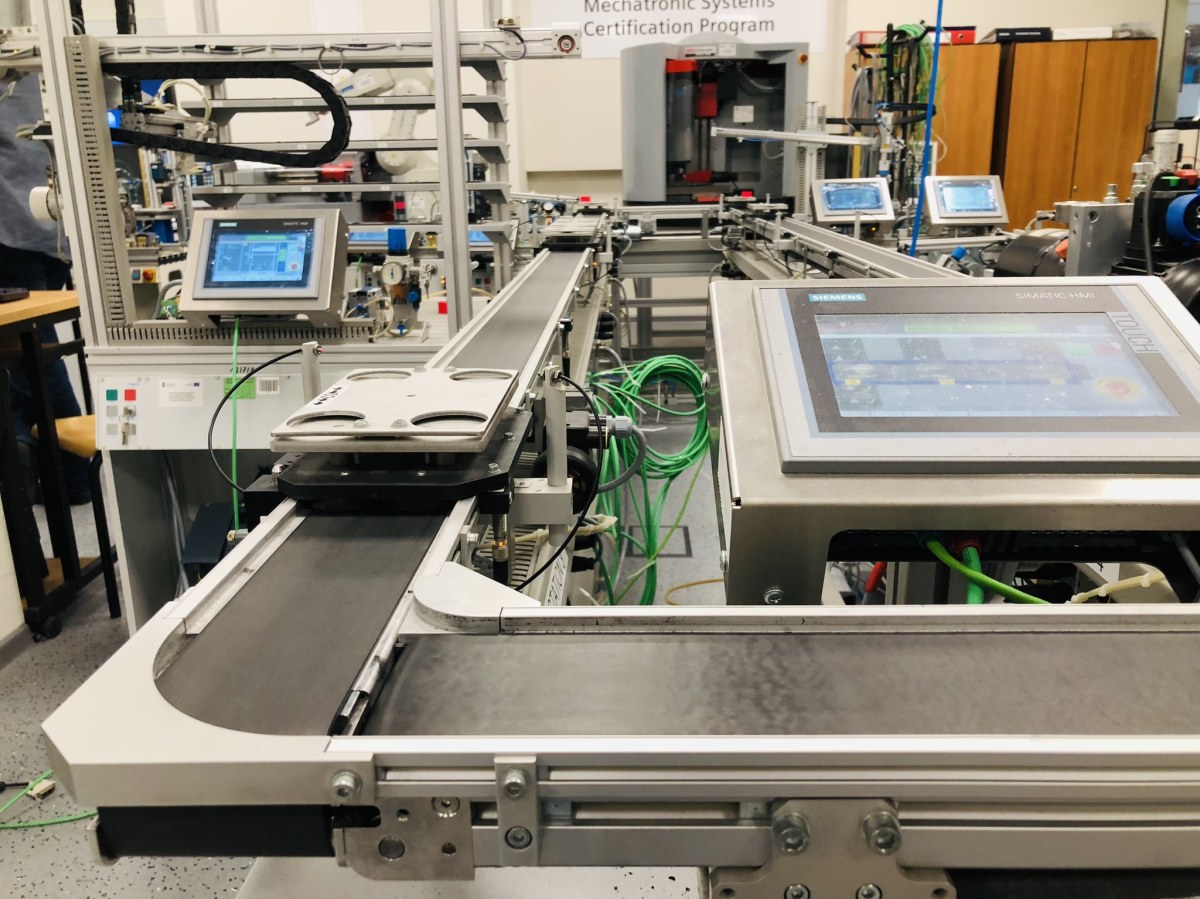 Robotyka i mechatronika w praktyce - RMF 24