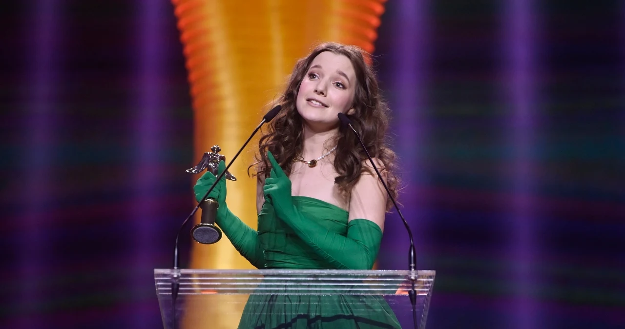 "Bajkowa" sanah wciąż szaleje. Wyprzedane koncerty tras "Dansing" oraz "Poezyje i nie tylko ...