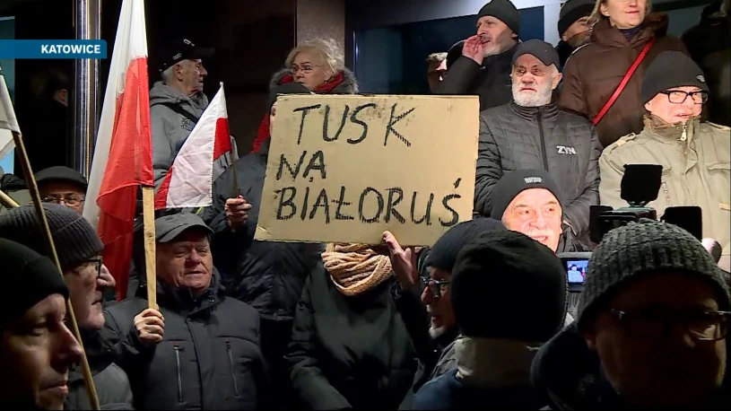 Zmiany w TVP. Protest w kilku miastach Polski - Wydarzenia w INTERIA.PL