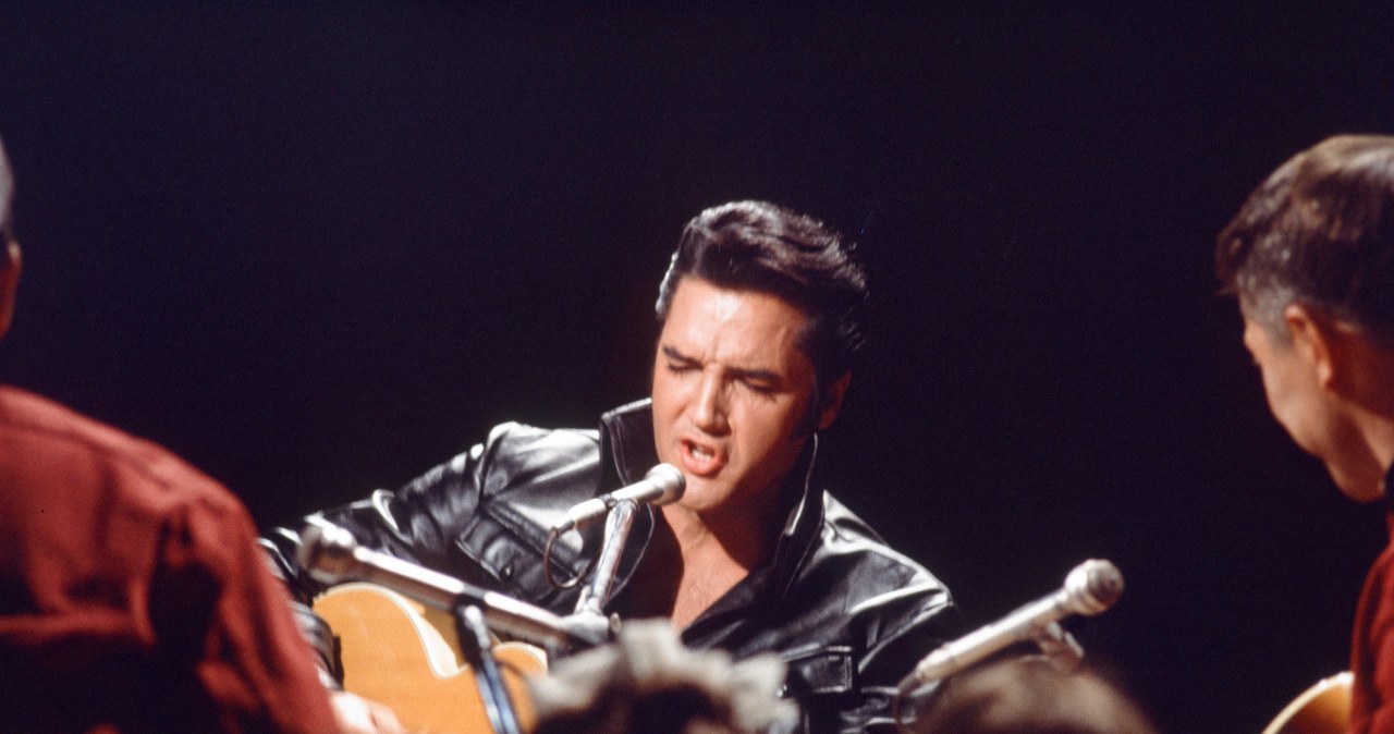 Elvis wraca na scenę. Król rock'n'rolla ponownie koncertuje - GeekWeek ...
