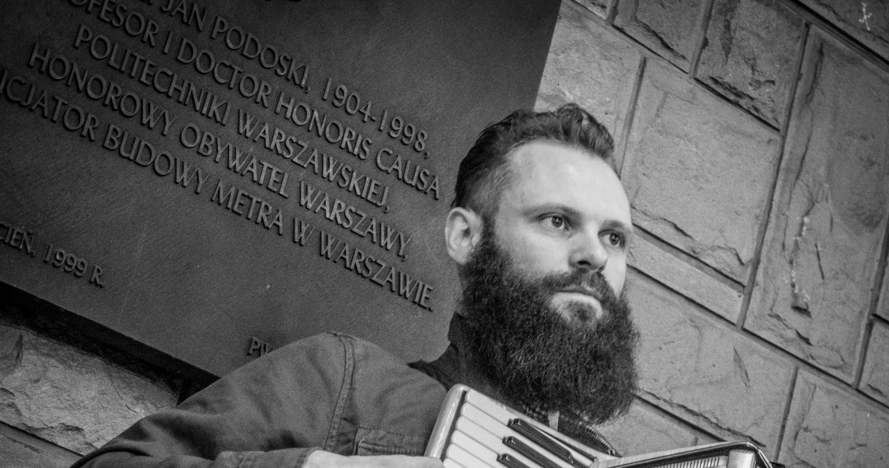 Nie żyje Witek Muzyk Ulicy. Miał zaledwie 42 lata - Muzyka w INTERIA.PL