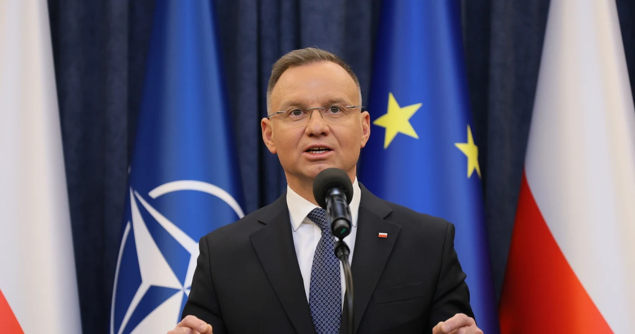 Oświadczenie Andrzeja Dudy. Prezydent spotkał się z Donaldem Tuskiem - Wydarzenia w INTERIA.PL