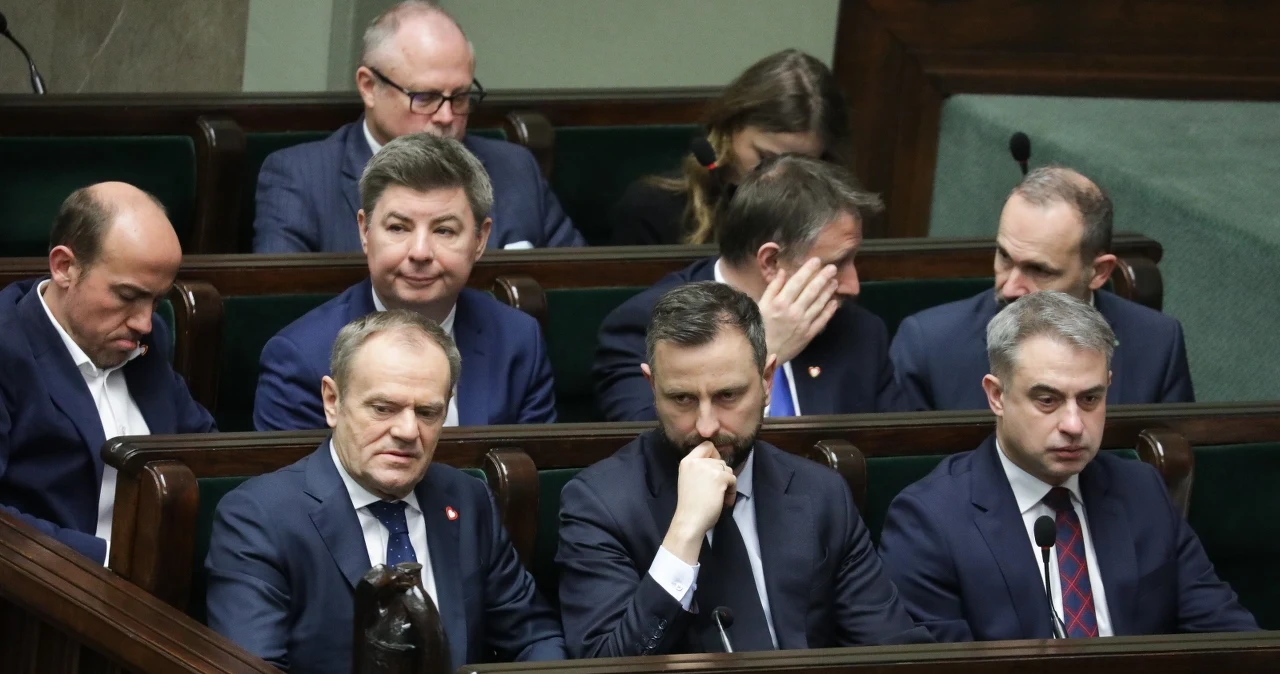 Sejm 2024. Nieoficjalnie: Zakaz dla posłów koalicji rządzącej. Chodzi o projekty ustaw ...