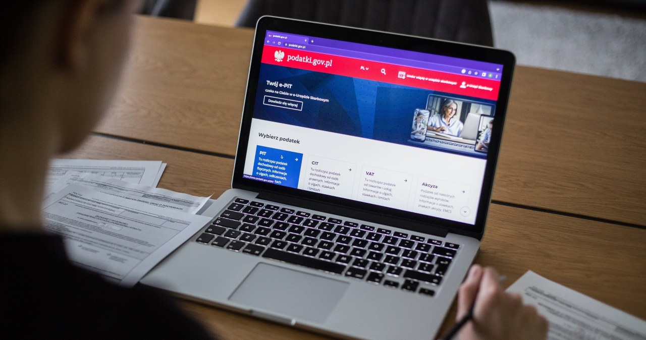 Jak odliczyć ulgę na internet w PIT 2024? Zasady - GeekWeek w INTERIA.PL