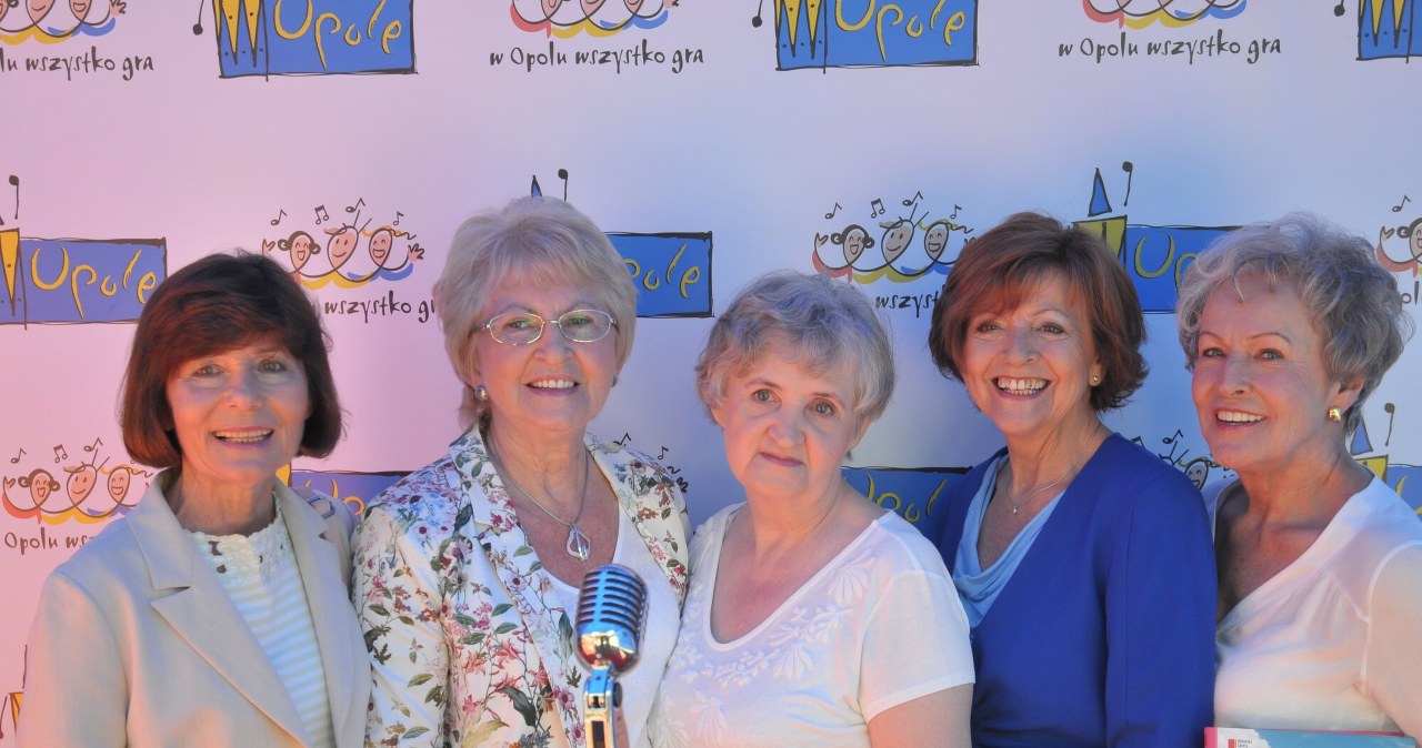 Filipinki: Pierwszy polski girlsband, który trafił na łamy "Billboard ...