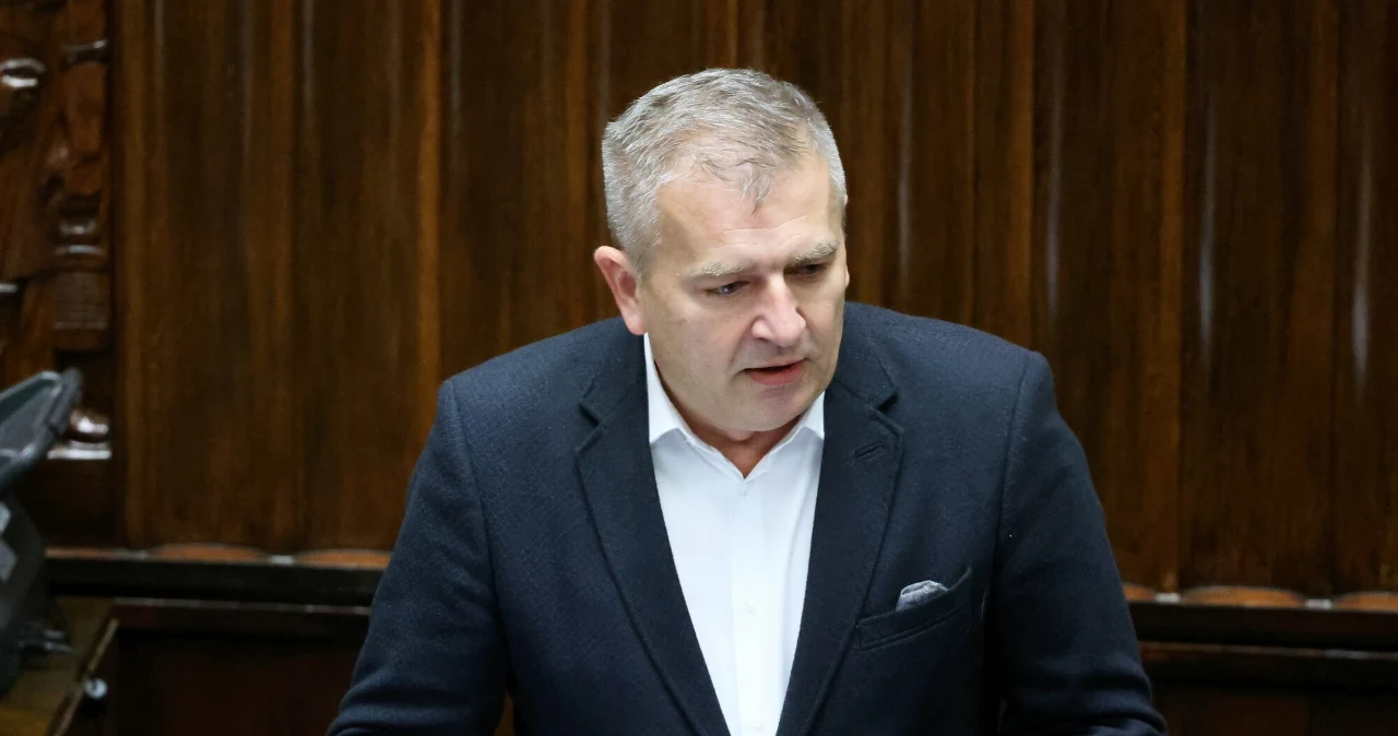 Emocje w Sejmie. Bartosz Arłukowicz odpowiada na tezy PiS - Wydarzenia w INTERIA.PL