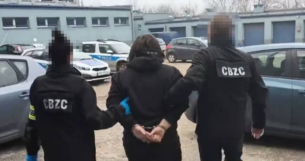 Fałszywy prokurator, CBA i policja. CBZC rozbiło gang oszustów ...