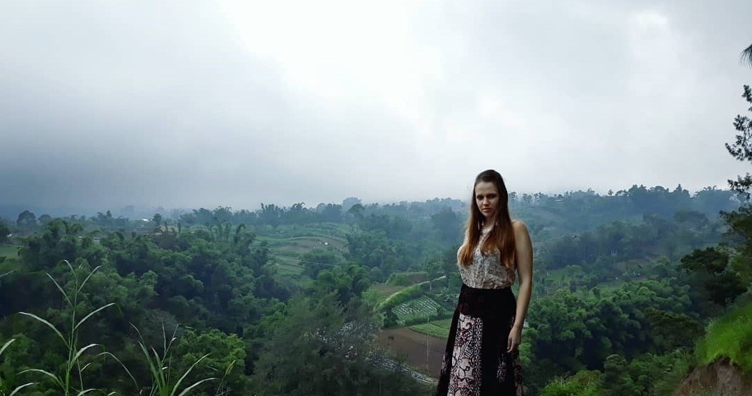 Świadkowie Jehowy. Jak wygląda ich życie: zasady i odejścia - Tygodnik ...