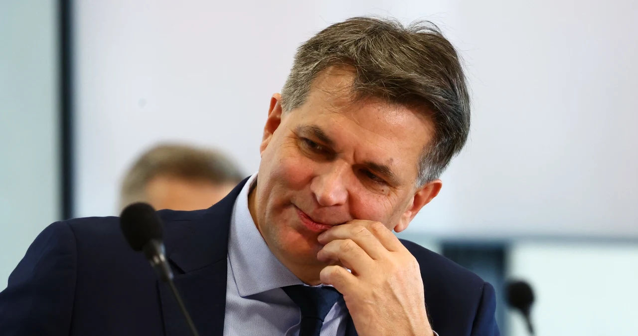 Komisja śledcza ds. afery wizowej. Poseł PiS zaskoczył Michała Szczerbę - Wydarzenia w INTERIA.PL