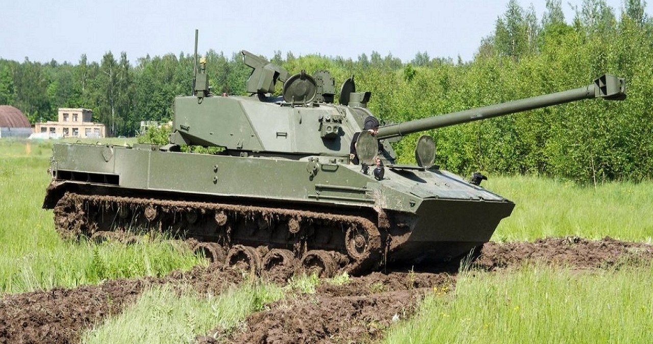 Rosja wysyła na Ukrainę wyjątkową broń. To 2S42 Lotos - Geekweek w ...