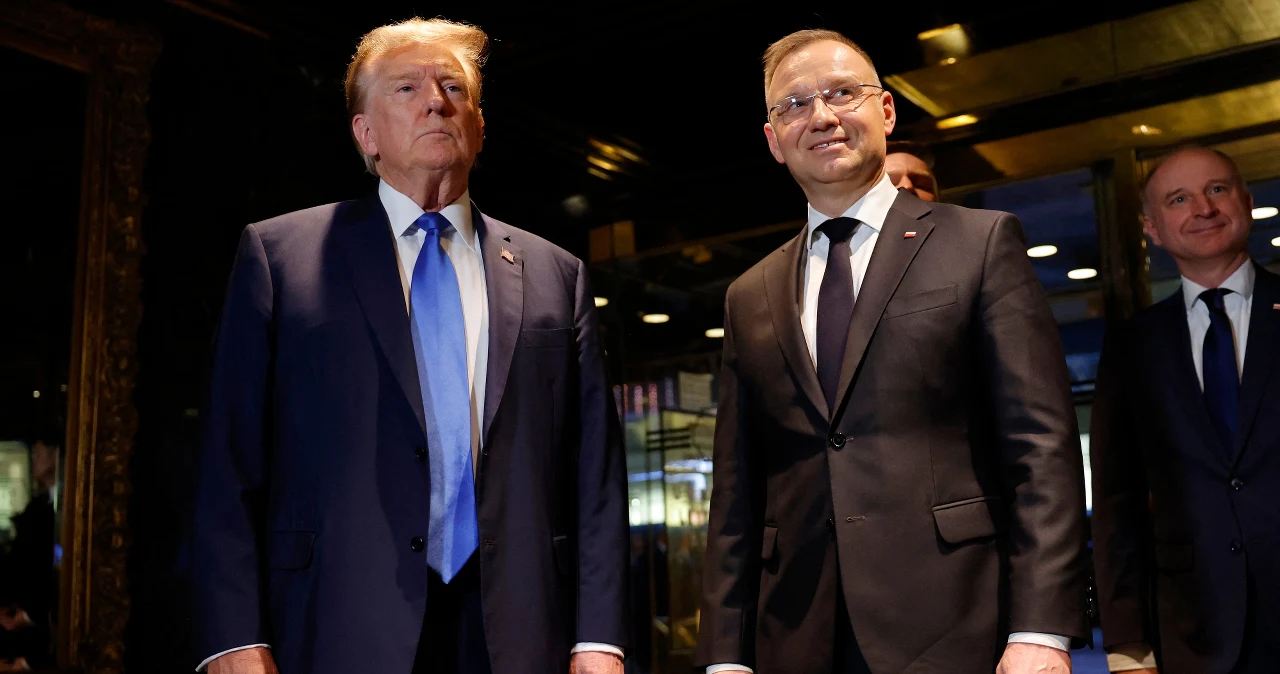 NATO. "The Times": Donald Trump stawia żądania. Po rozmowie z Dudą ...