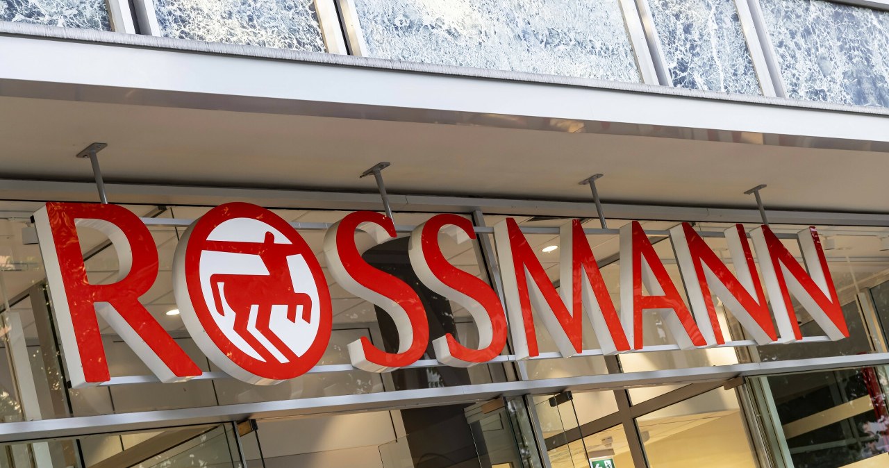 Rossmann to oczko w głowie Polaków. Padł rekord - Biznes w INTERIA.PL