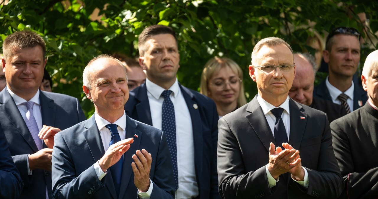 Wybory do europarlamentu 2024 - wyniki. Prestiżowa porażka prezydenta - Wydarzenia w INTERIA.PL