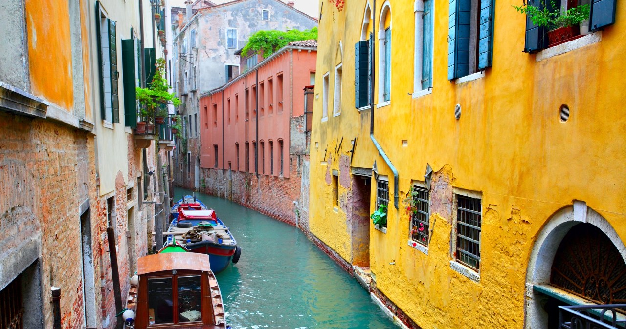 Wenecja jesienią jest piękniejsza niż latem. Tanie loty, mało turystów i największe atrakcje ...