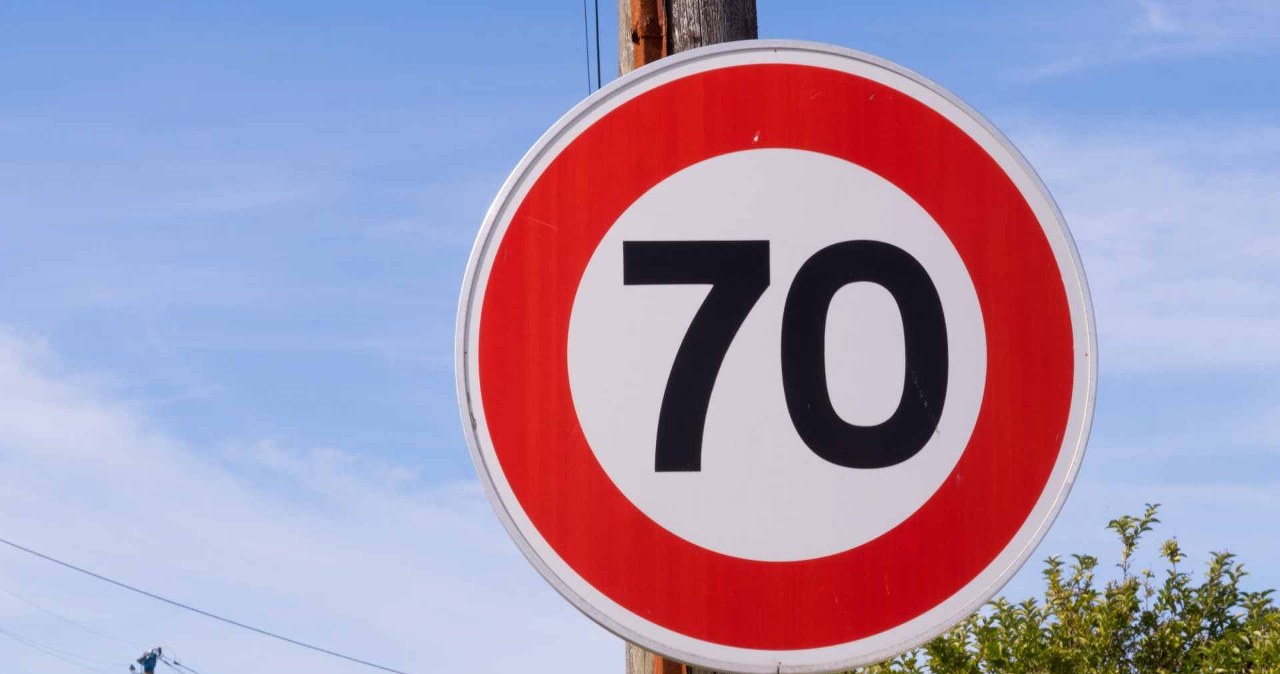 70 km/h za miastem. Nowe limity prędkości działają - Motoryzacja w ...