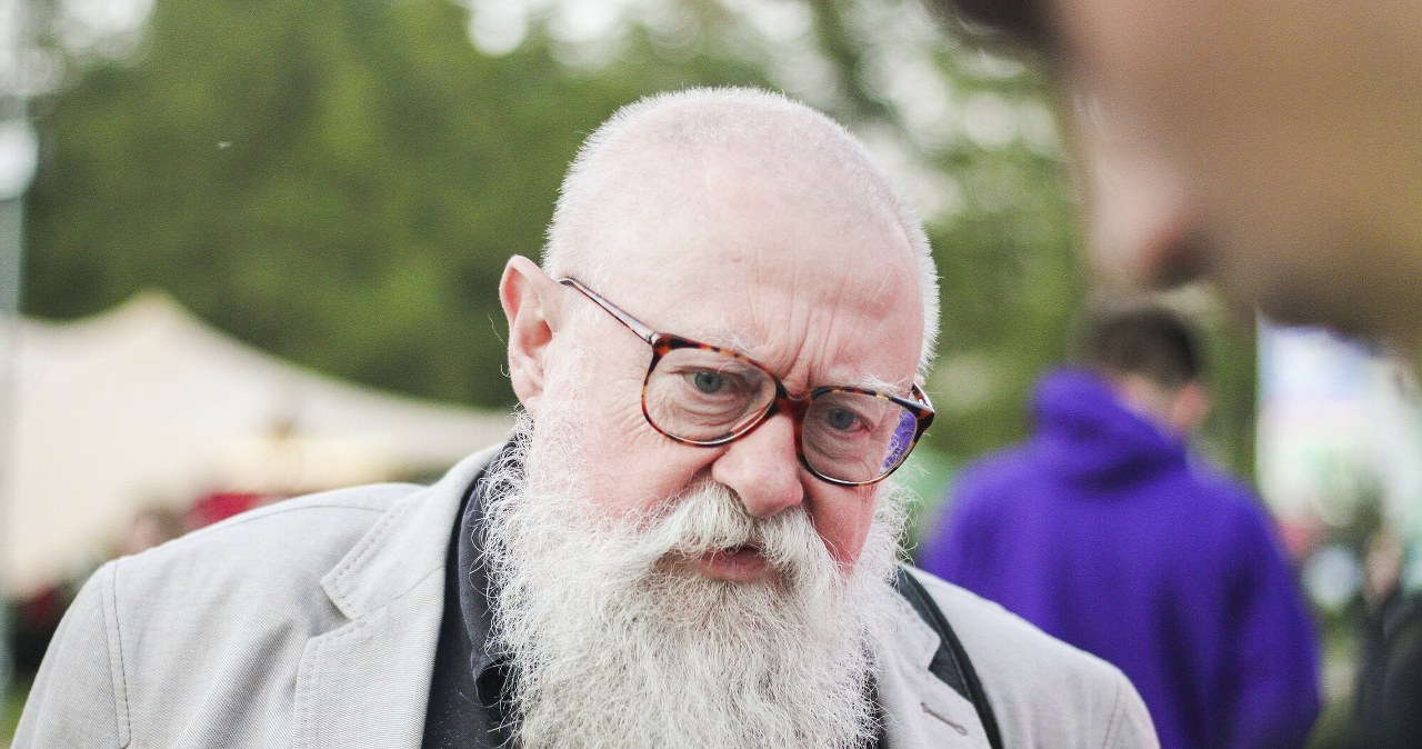 Prof. Bralczyk wywołał językową burzę. Czy pies zdycha, czy umiera ...