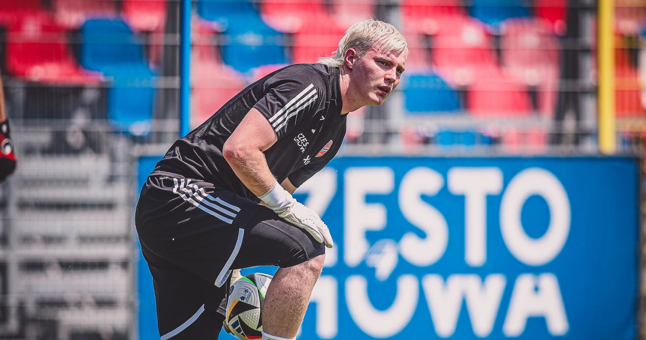 The #LUFC Breakfast Debate (Wednesday 14th August) Norwich now need to ...