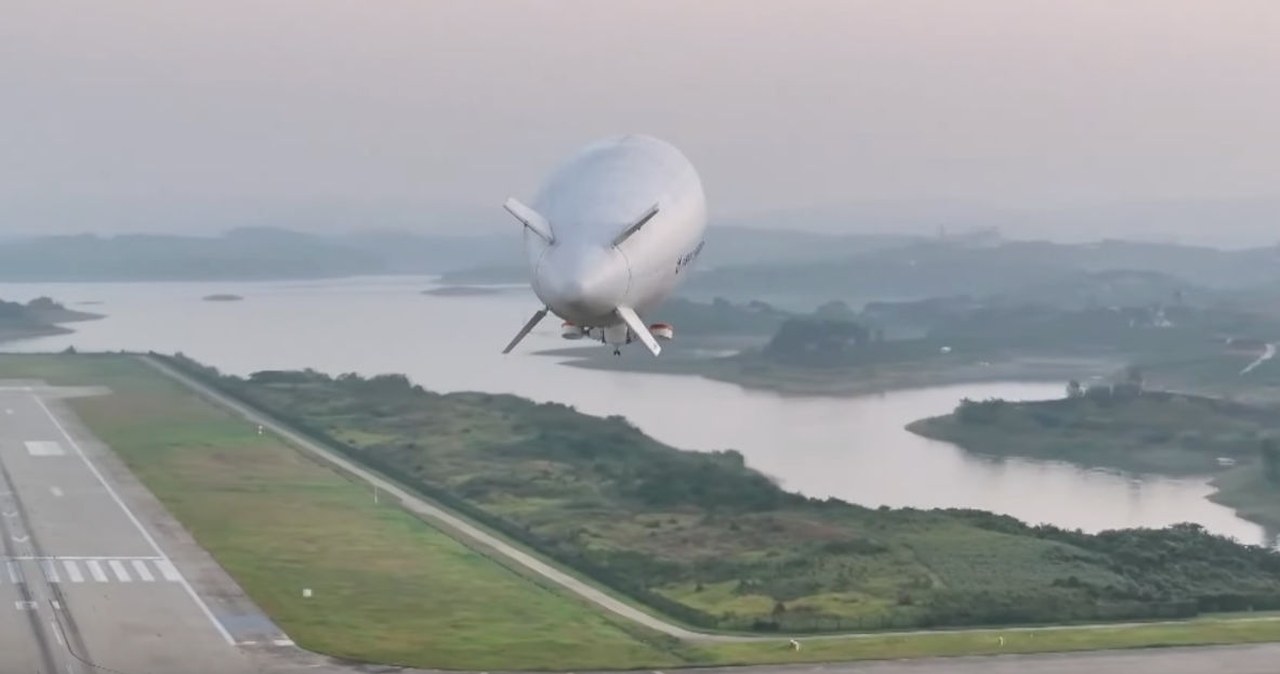 Wielki sterowiec AS700 przeszedł ważny test. Przeleciał rekordowy ...