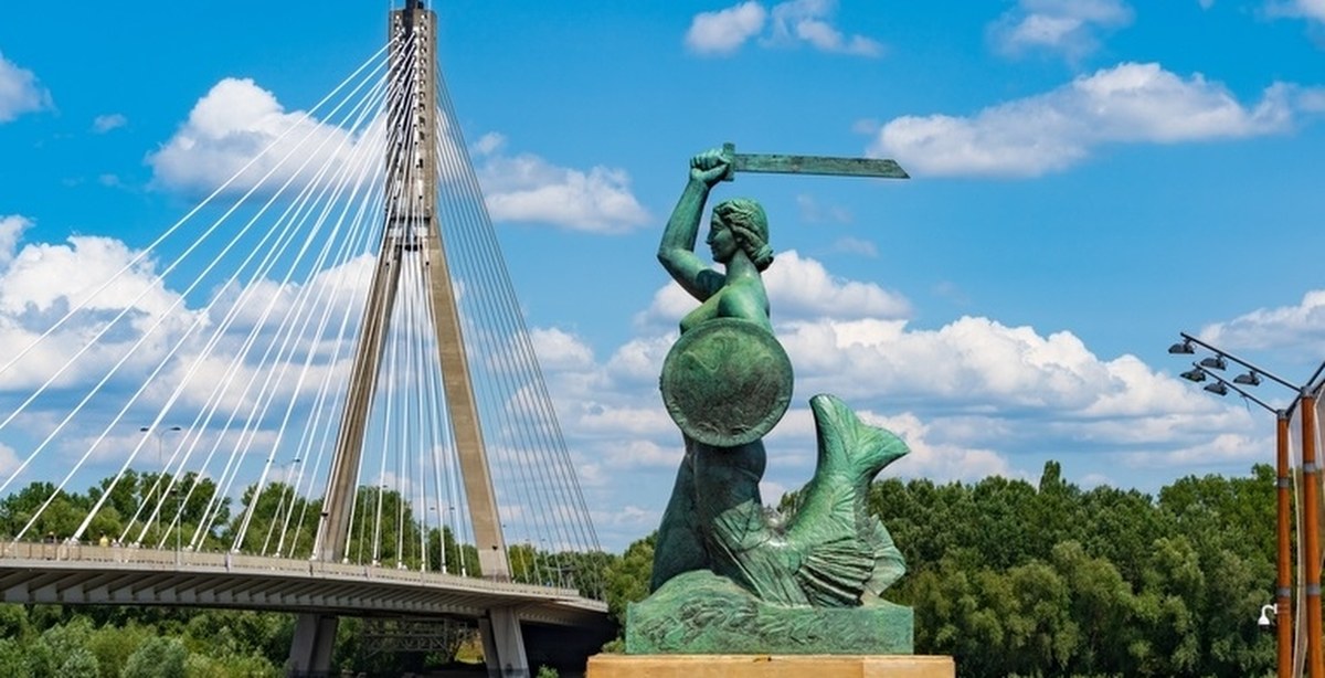 Warszawska Syrenka zaatakowana przez wandali - RMF 24