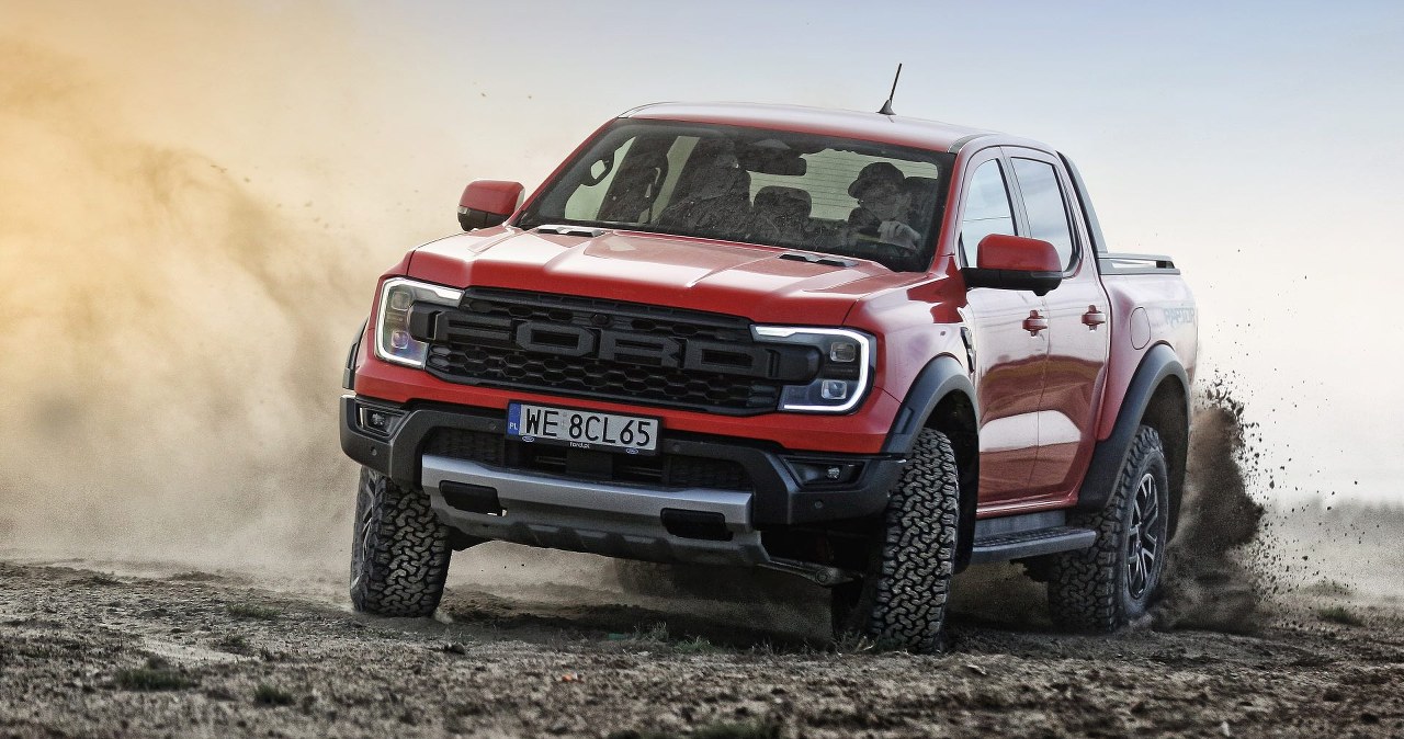 Ford Ranger Raptor 3.0 V6 nie ma wad, tylko cechy. Brać, póki jest ...