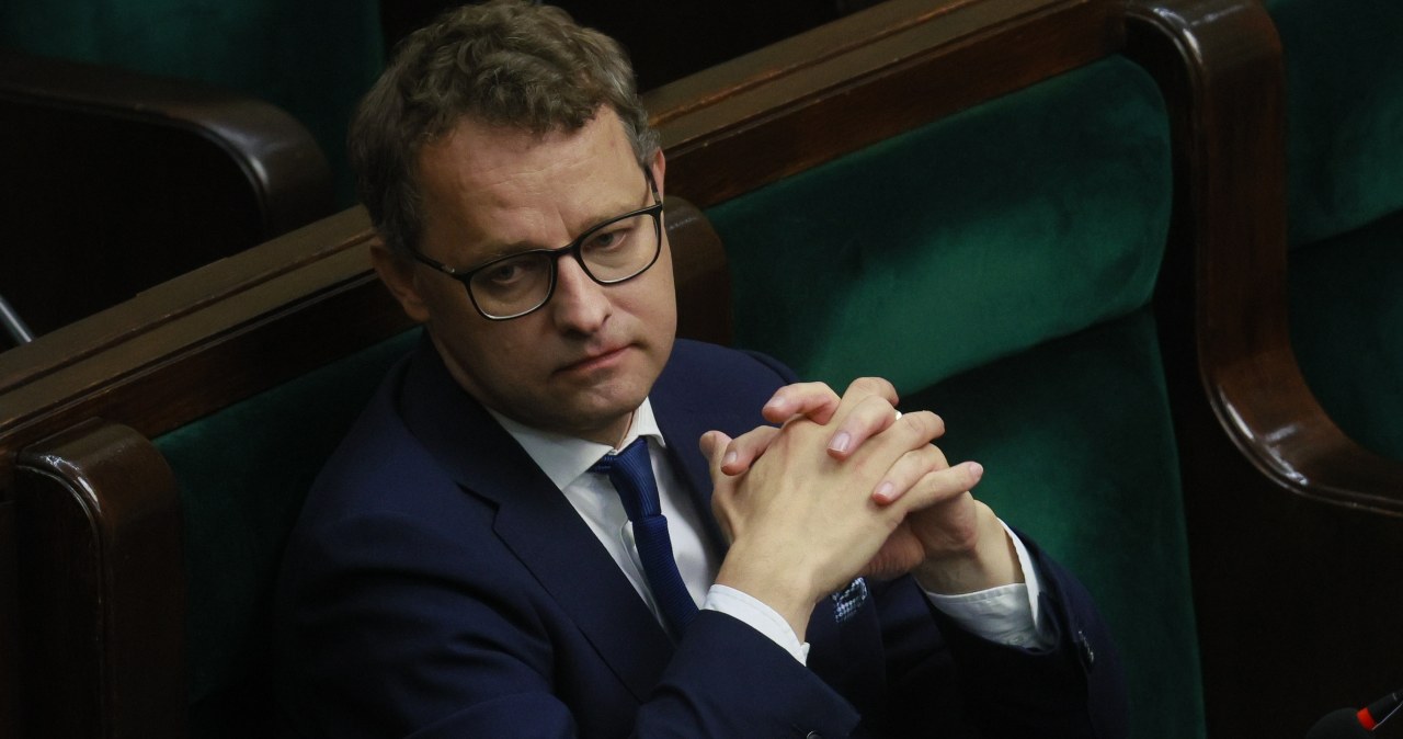 Fundusz Sprawiedliwości. Sąd zdecydował, Marcin Romanowski trafi do aresztu - Wydarzenia w ...