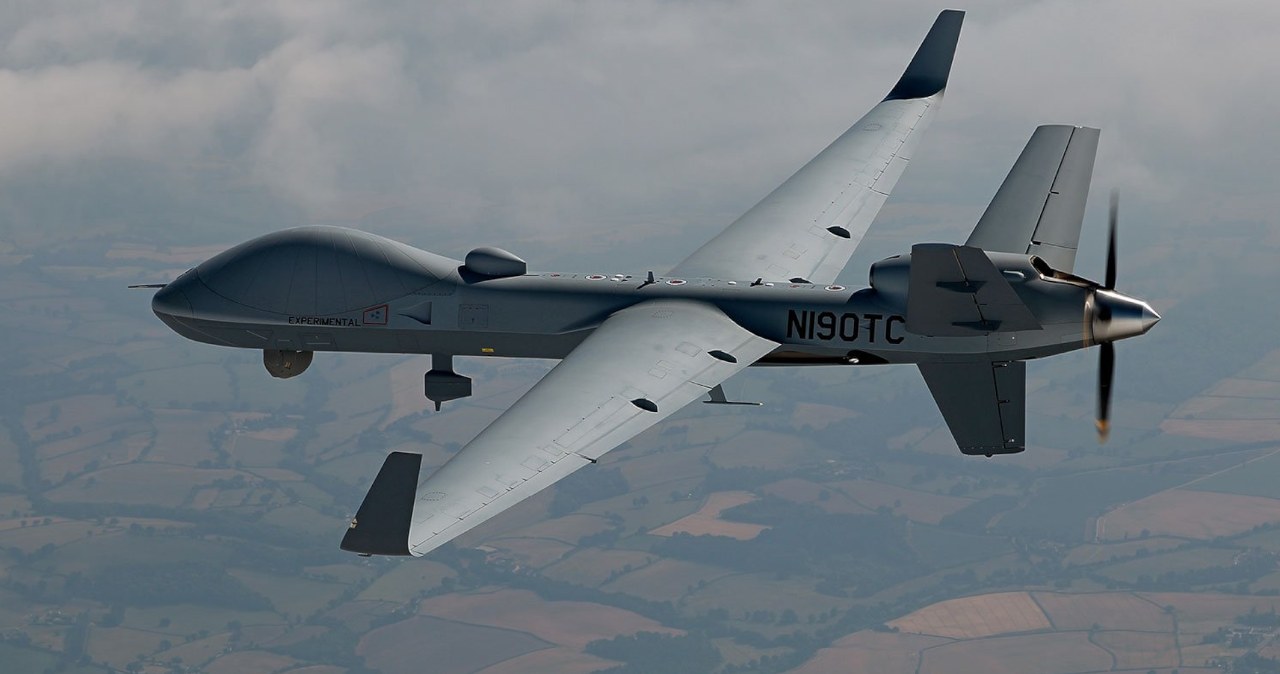Największe drony polskiej armii. Podpisano umowę na MQ-9B - GeekWeek w INTERIA.PL