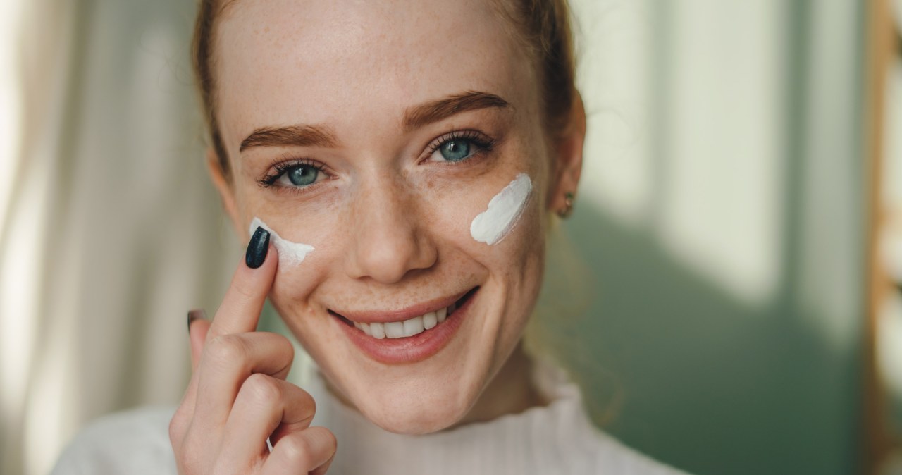 Rutyna pielęgnacyjna twarzy. Na czym polega? - Kobieta w INTERIA.PL