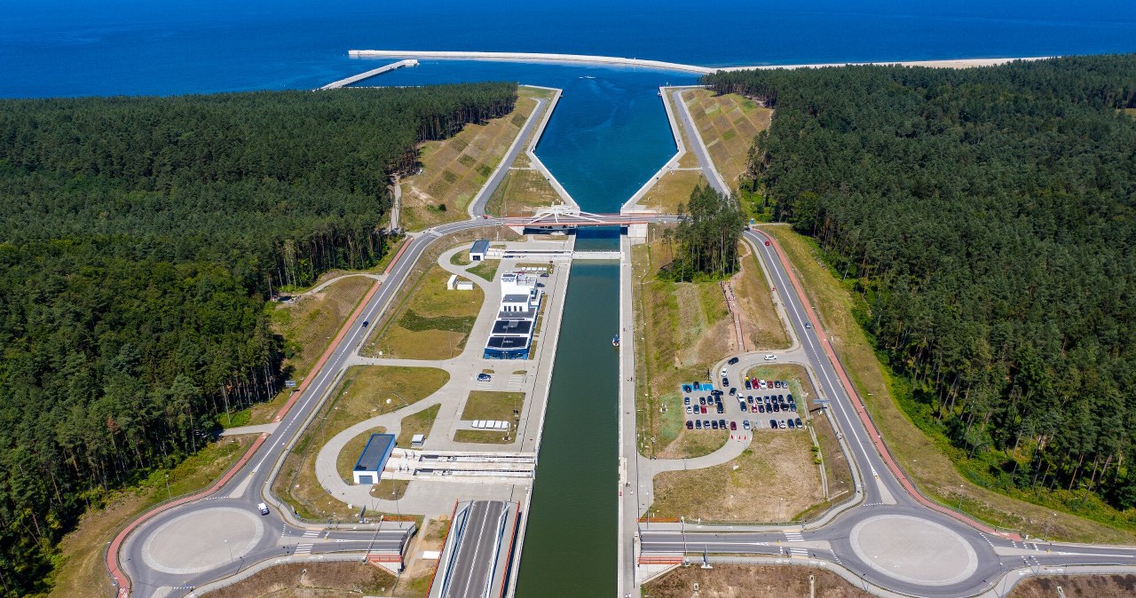 Zwrot ws. przekopu Mierzei Wiślanej. Podpisano umowę na 0,5 mln zł ...