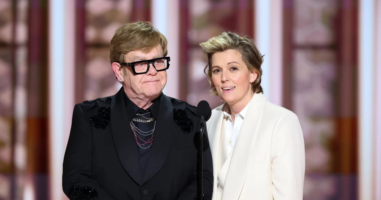 Elton John ma poważne problemy zdrowotne. Przed milionami widzów zaczął ...