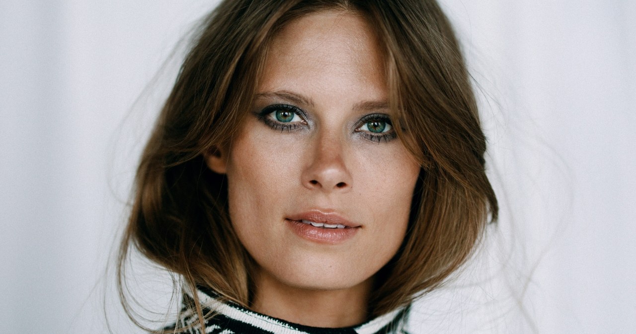 Julia Pietrucha o albumie "Neonova": "To mój pierwszy krążek w pełni ...