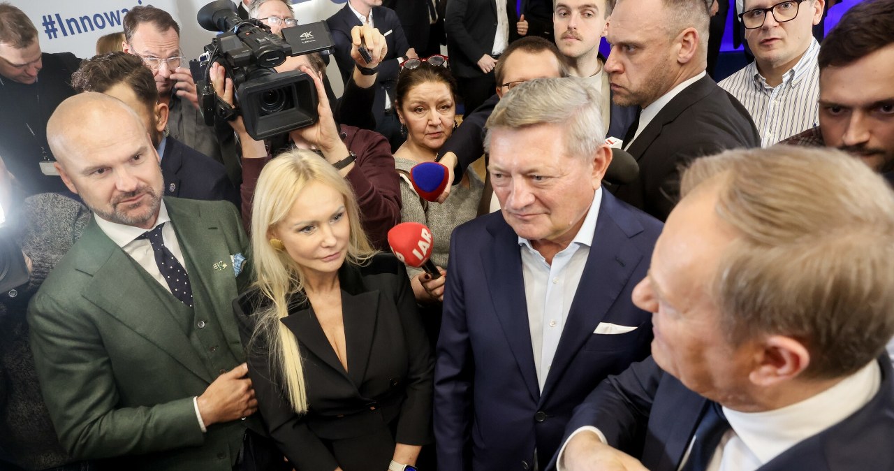 Premier planuje spotkanie z zespołem Rafała Brzoski. Padła data ...