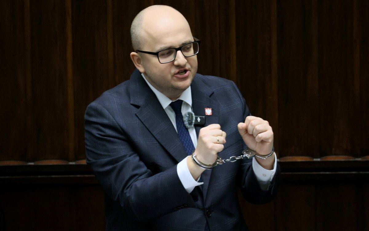 Dariusz Matecki trafi do aresztu? Sejm podjął decyzję - RMF 24