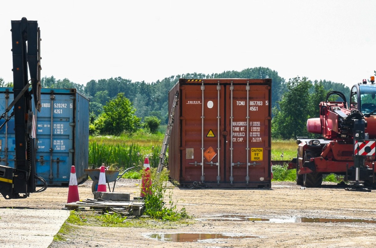 Kontenery z bronią w Laszkach na Podkarpaciu. Nowe informacje - RMF 24