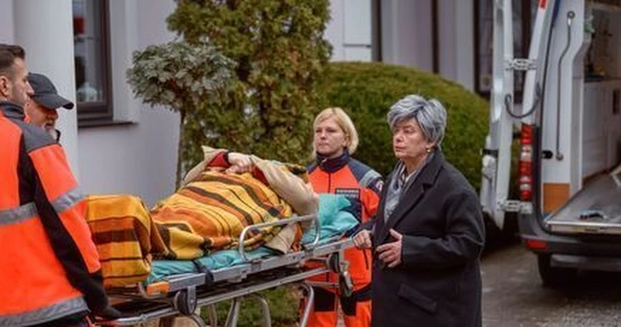 Na Wspólnej - Sezon 17, Odcinek 4033 - Swiatseriali w INTERIA.PL