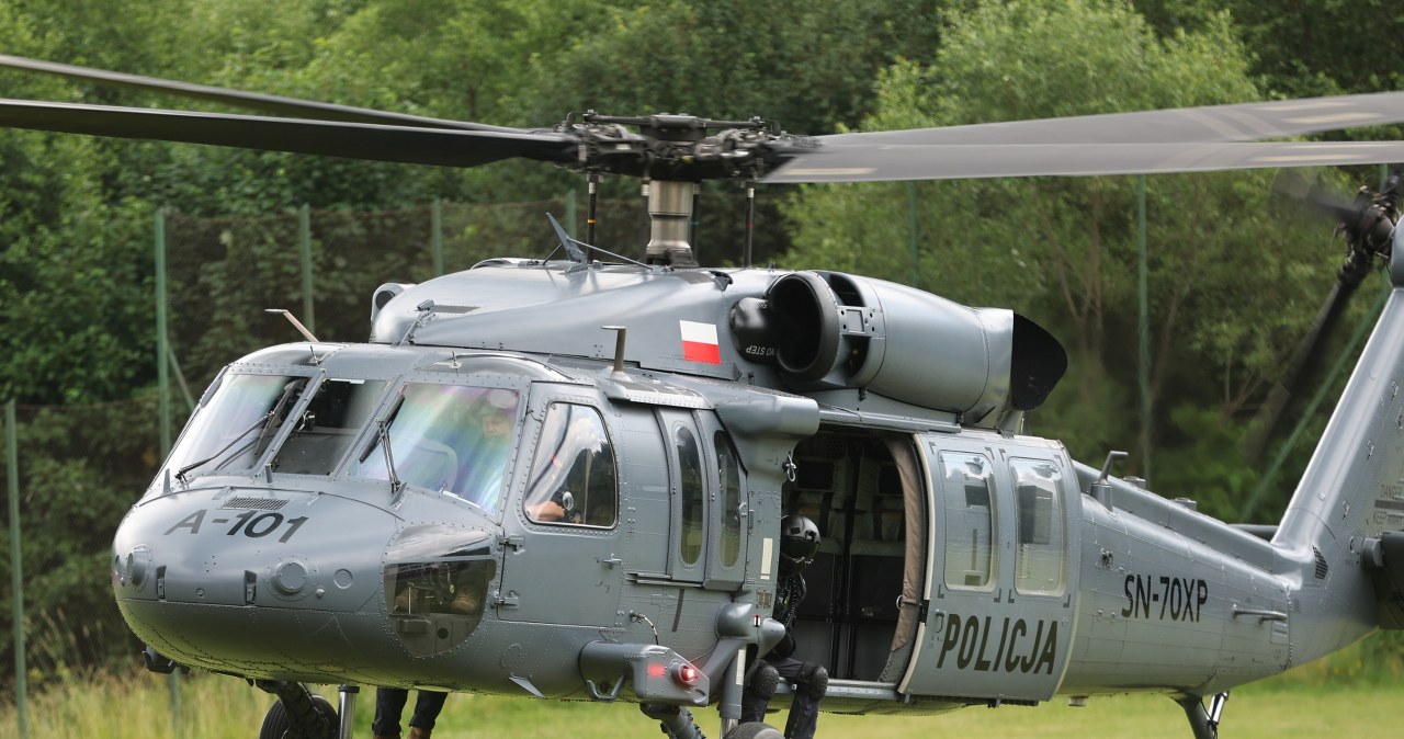 Stara Wieś i poszukiwany Tadeusz Duda. "Koszmarnie trudna akcja" - Wydarzenia w INTERIA.PL